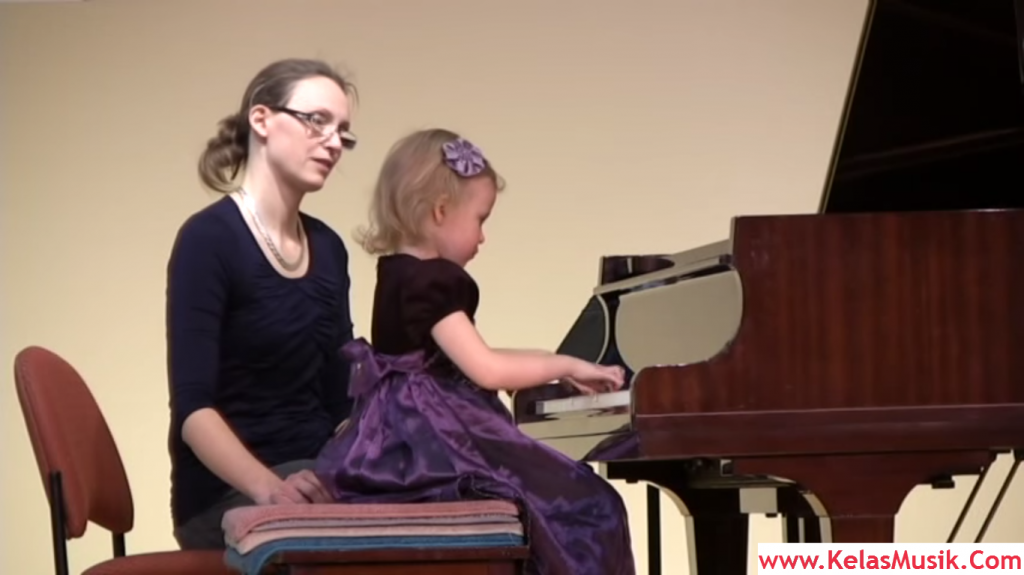 Chord Dasar Pada Piano – KelasMusik.Com